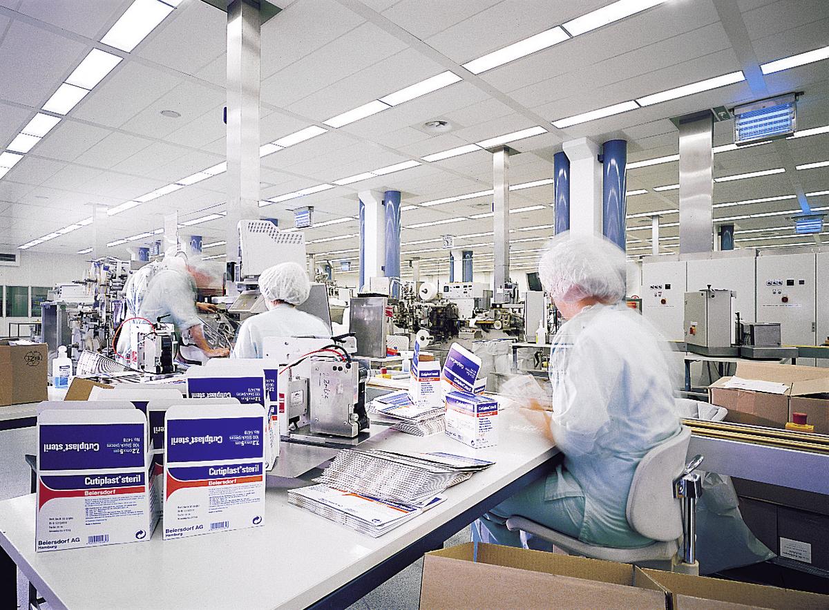 Ecophon Hygiene Protec™ Air | suspended acoustic ceiling